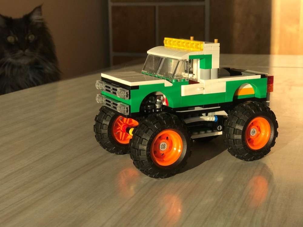 LEGO MOC monster truck by lego4love | Rebrickable - Build with LEGO
