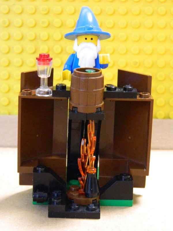 LEGO MOC 6020 Magic Potion Brewery by Mandarini | Rebrickable - Build ...