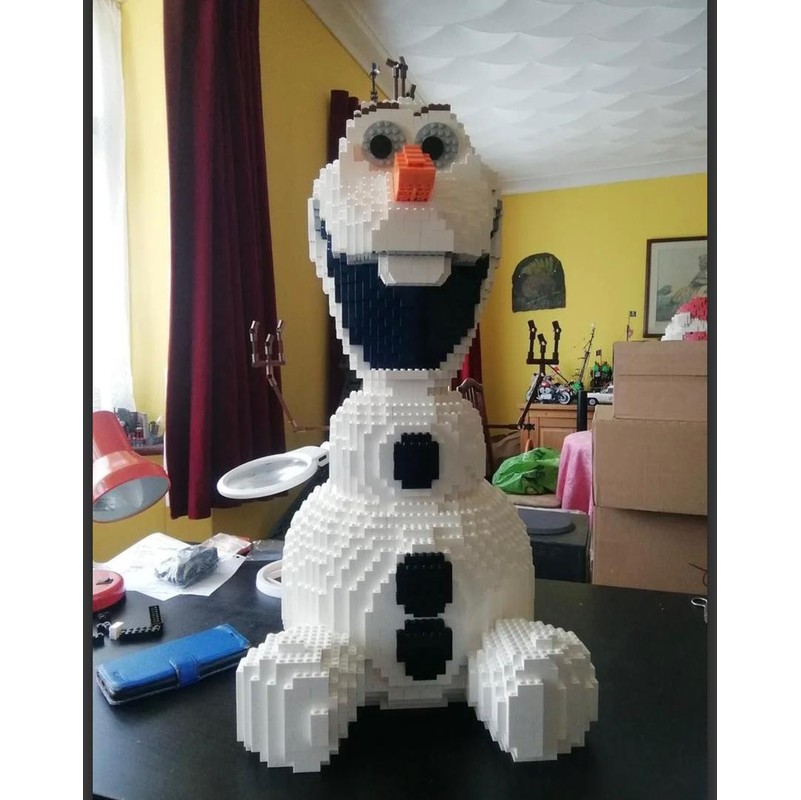 LEGO MOC Olaf the snowman (from Frozen) - who wants to build a snowman ...