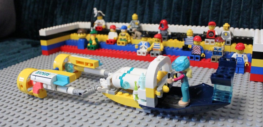 LEGO MOC 41378 Rescue Pod-Racer (Alternative Build) by Mandarini ...