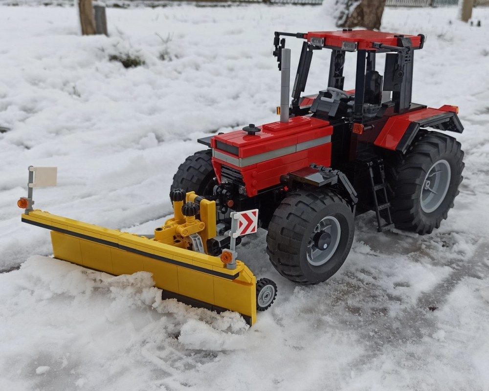 LEGO MOC Tractor Snow Plow by M_longer | Rebrickable - Build with LEGO