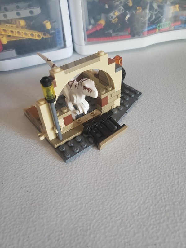 LEGO MOC 76945 Atrociraptor Dinosaur: Dinosaur Market Escape by A ...