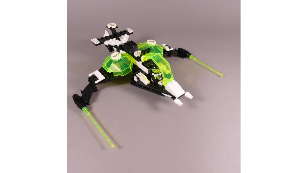 LEGO MOC 6887 Blacktron II Harrier - LEGO 6887 Alternate Build by grohl ...