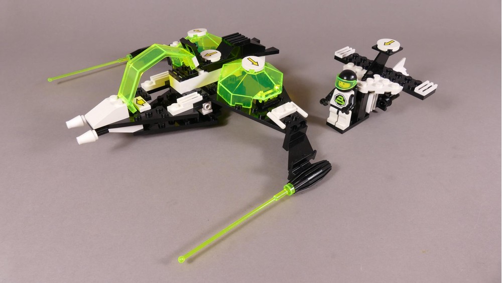 LEGO MOC 6887 Blacktron II Harrier - LEGO 6887 Alternate Build by grohl ...