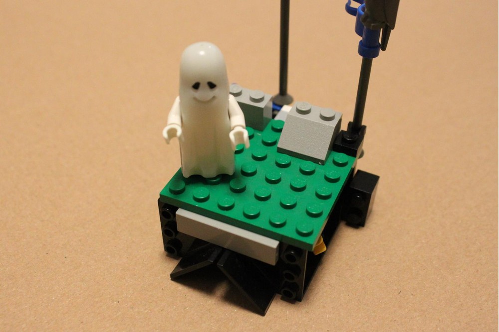LEGO MOC 6034 Graveyard (Alt. Build) by Mandarini | Rebrickable - Build ...