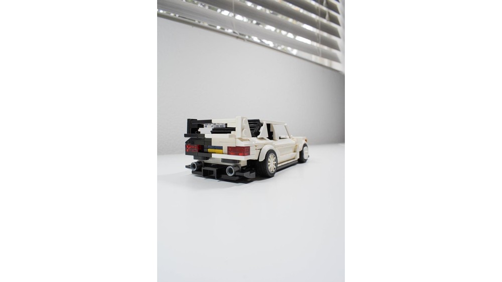 LEGO MOC-132461 Mercedes 190E NFS Unbound by mcgwerks | Rebrickable ...