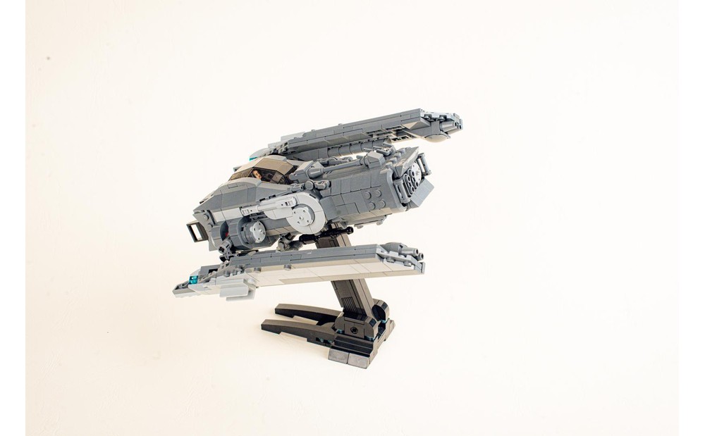 LEGO MOC Luthen Rael's StarFighter by alexsimion9 | Rebrickable - Build ...