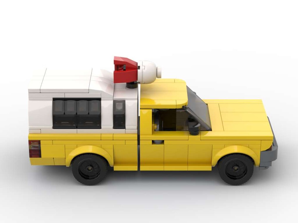 LEGO MOC Pizza Planet Truck by IBrickedItUp | Rebrickable - Build with LEGO