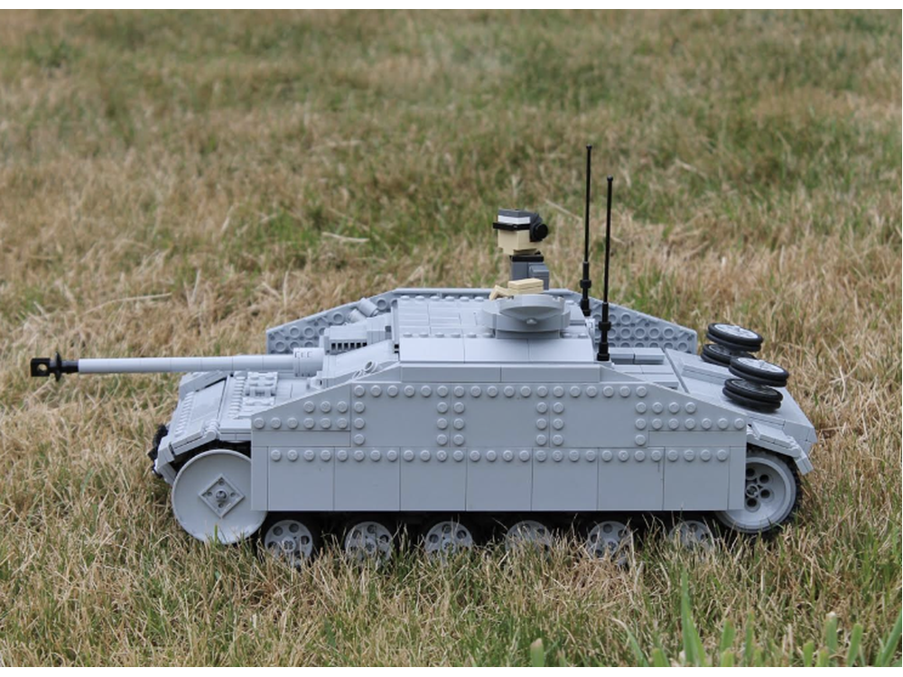 LEGO MOC 1/16 scale RC StuG III WWII German Tank Destroyer by ...