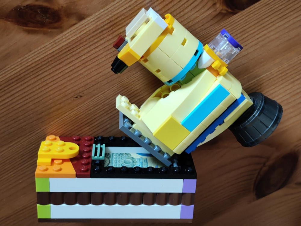 LEGO MOC The Sewing Machine Gift Box by Brixelfix | Rebrickable - Build ...