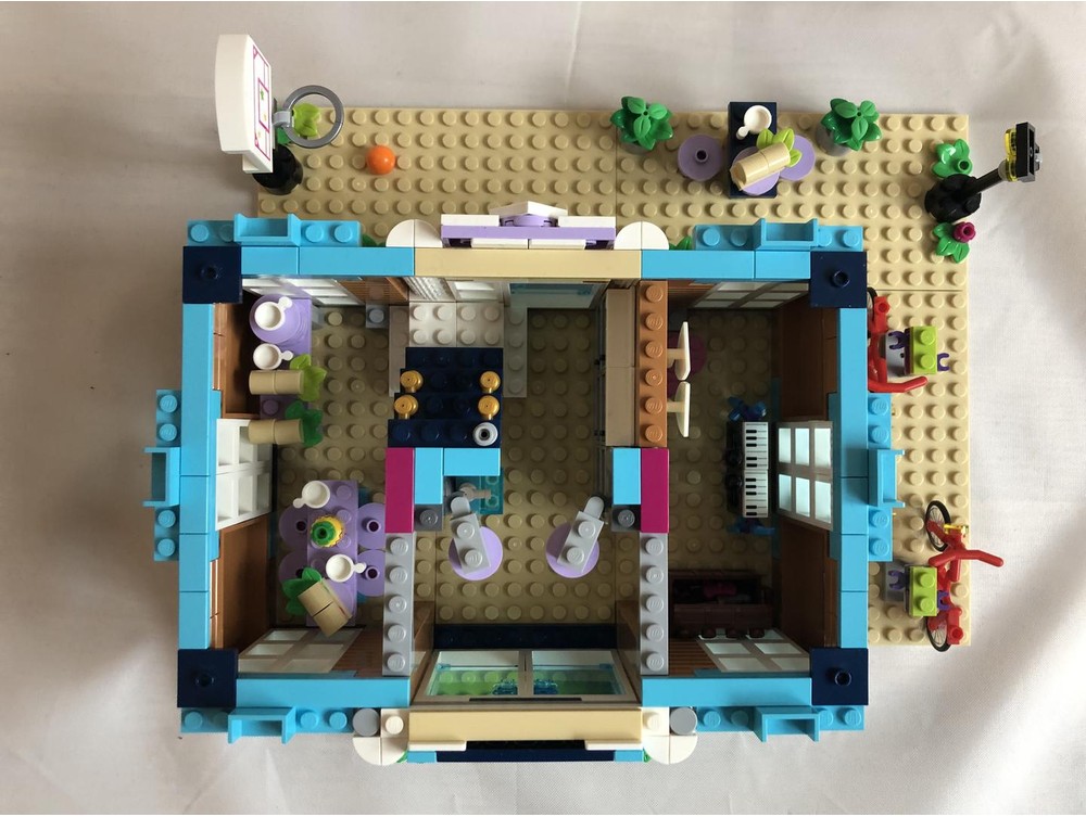 Lego Moc Heart Lake City School Standalone By Brinx Rebrickable