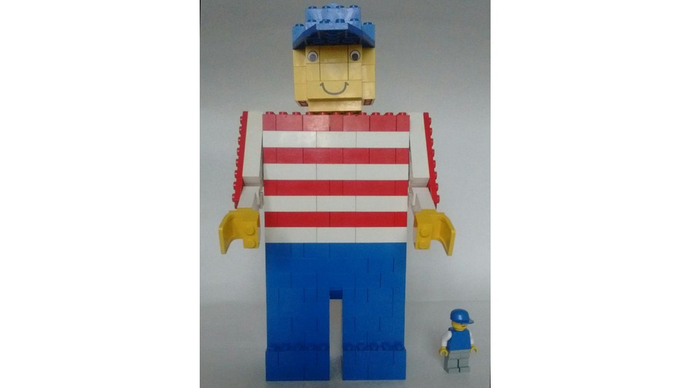 Lego Moc 4153 Maxifig By Julien1001 Rebrickable Build With Lego
