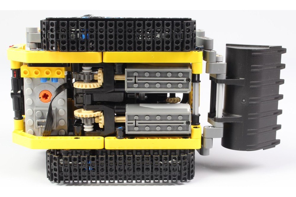 LEGO MOC Compact Tracked Loader by Nico71 | Rebrickable - Build with LEGO
