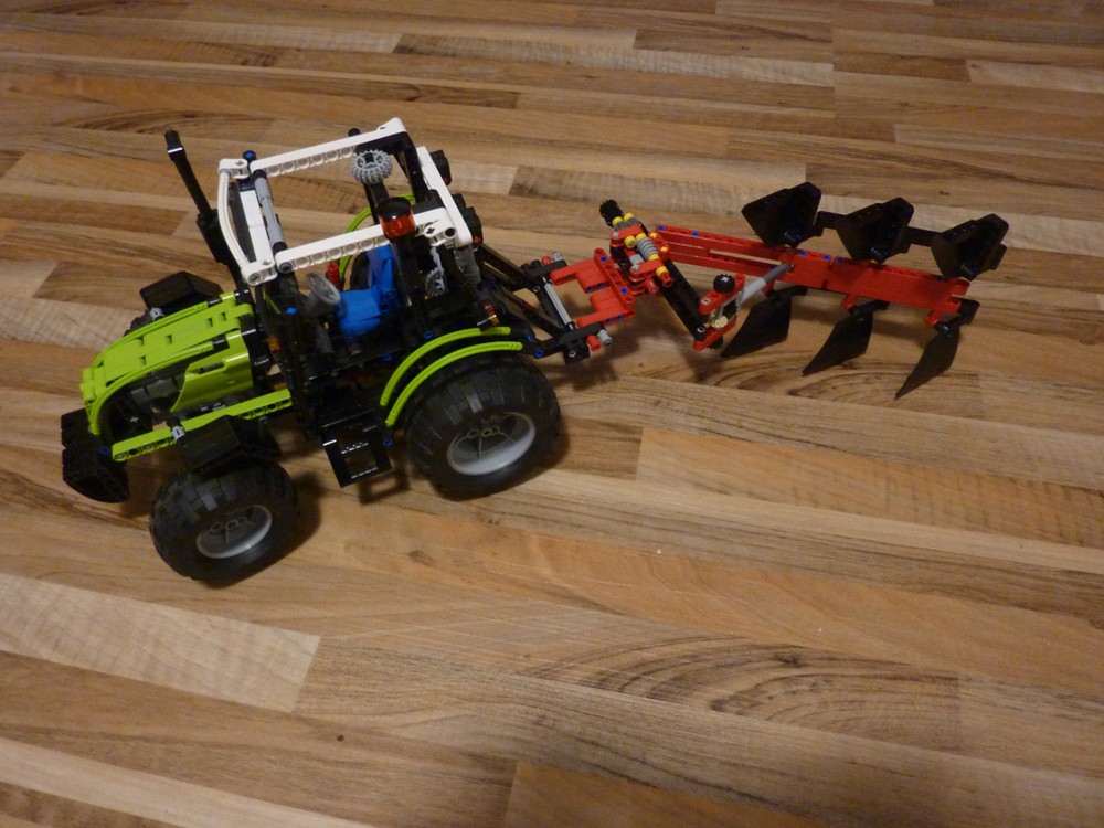 LEGO MOC Plough for tractor 8284 by graeymaelkyn | Rebrickable - Build with LEGO
