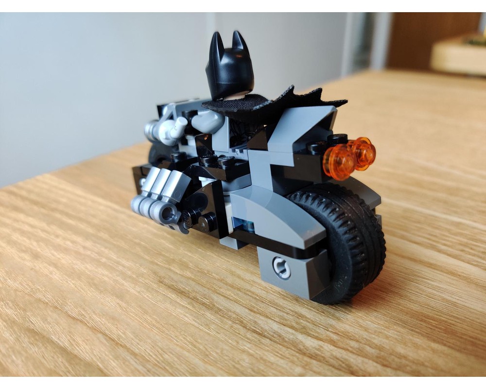 LEGO MOC Batcycle by tga-tt-gamer | Rebrickable - Build with LEGO