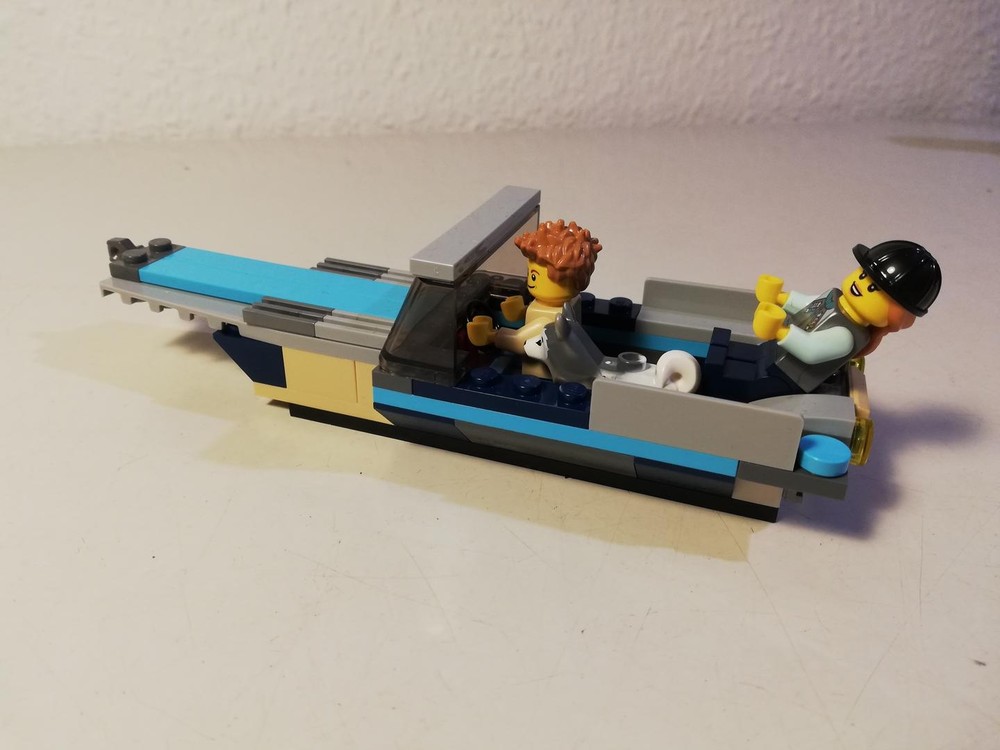 LEGO MOC 60327 speedboat by melisand | Rebrickable - Build with LEGO