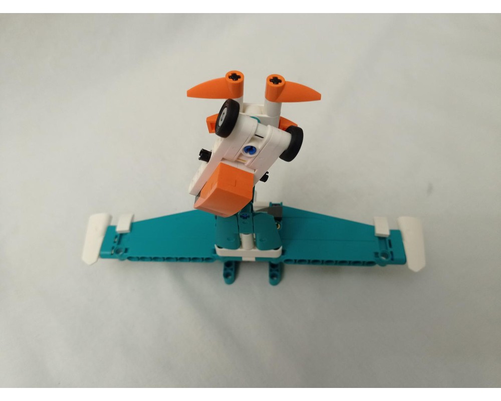 Lego Moc Funny Parrot 42117 Alternative By Alexgam Rebrickable