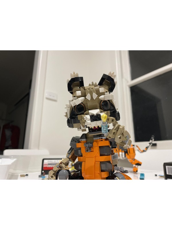 LEGO MOC Baby Rocket Racoon by Allouryuen | Rebrickable - Build with LEGO