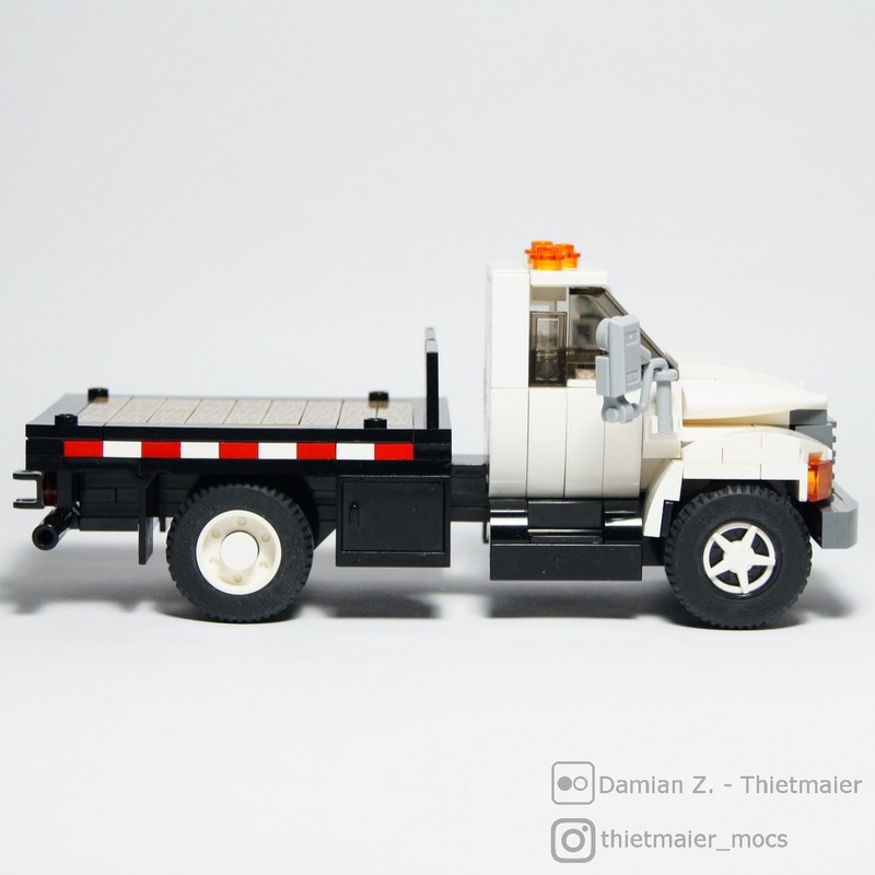 LEGO MOC Ford F650 by thietmaier_mocs | Rebrickable - Build with LEGO