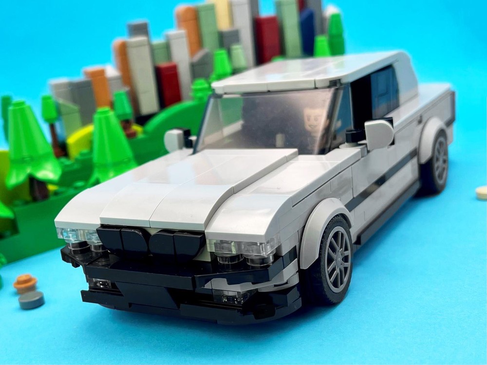 LEGO MOC Bimmer 750iL from Tomorrow Never Dies by IBrickedItUp ...