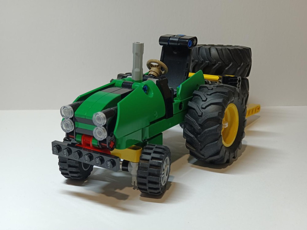 Lego Moc 42136 Model B Classic Tractor By Xaerozkota Rebrickable