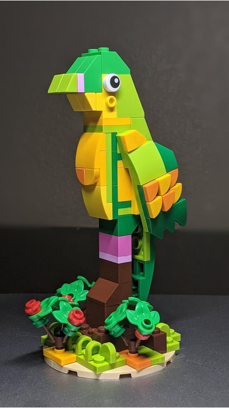 LEGO MOC-136229 40522 Macaw Tropical Bird - Alternate Build by ...