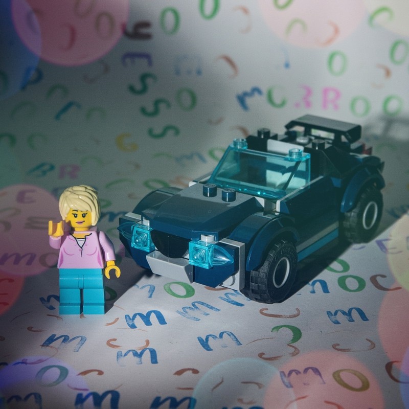 LEGO MOC 60257 Lady's Car by Keep On Bricking | Rebrickable - Build ...