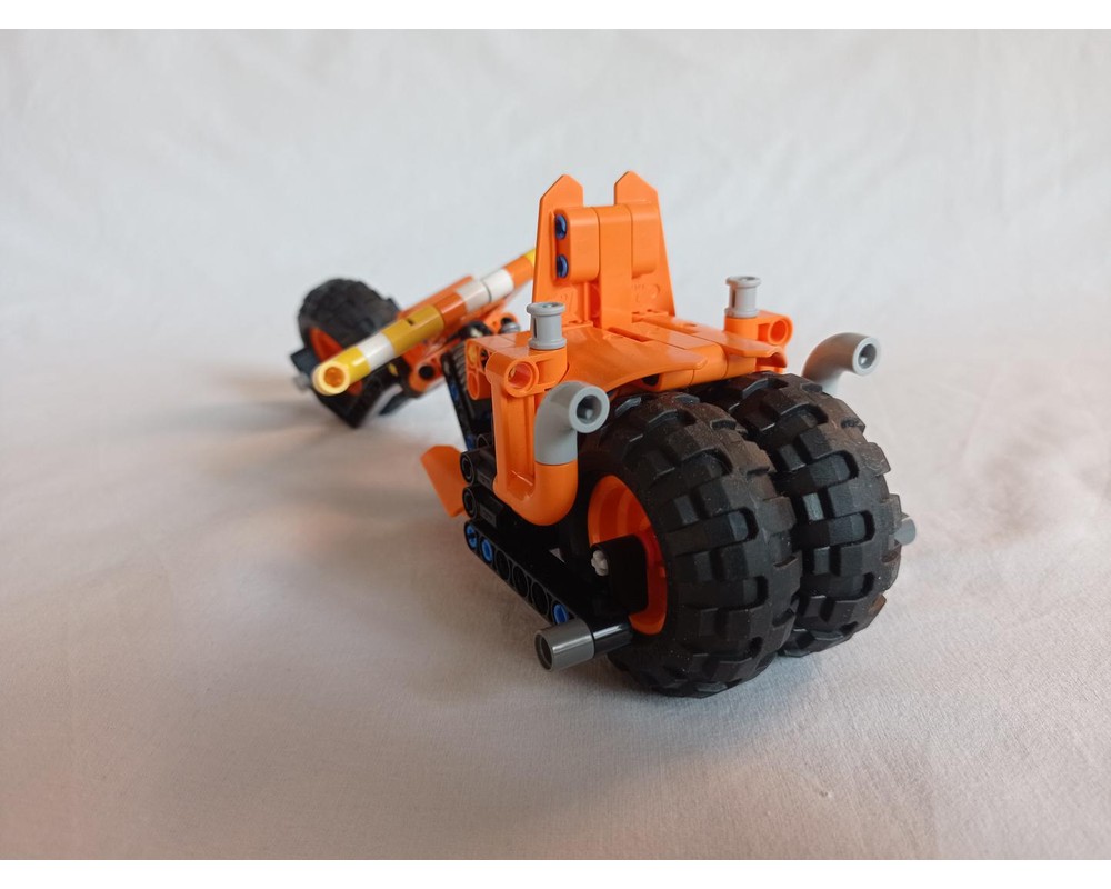 LEGO MOC Orange Chopper 42135 Alternative by ErikGS | Rebrickable ...