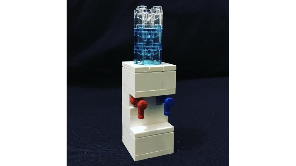LEGO MOC-136662 Water cooler dispenser by delight_moc | Rebrickable ...