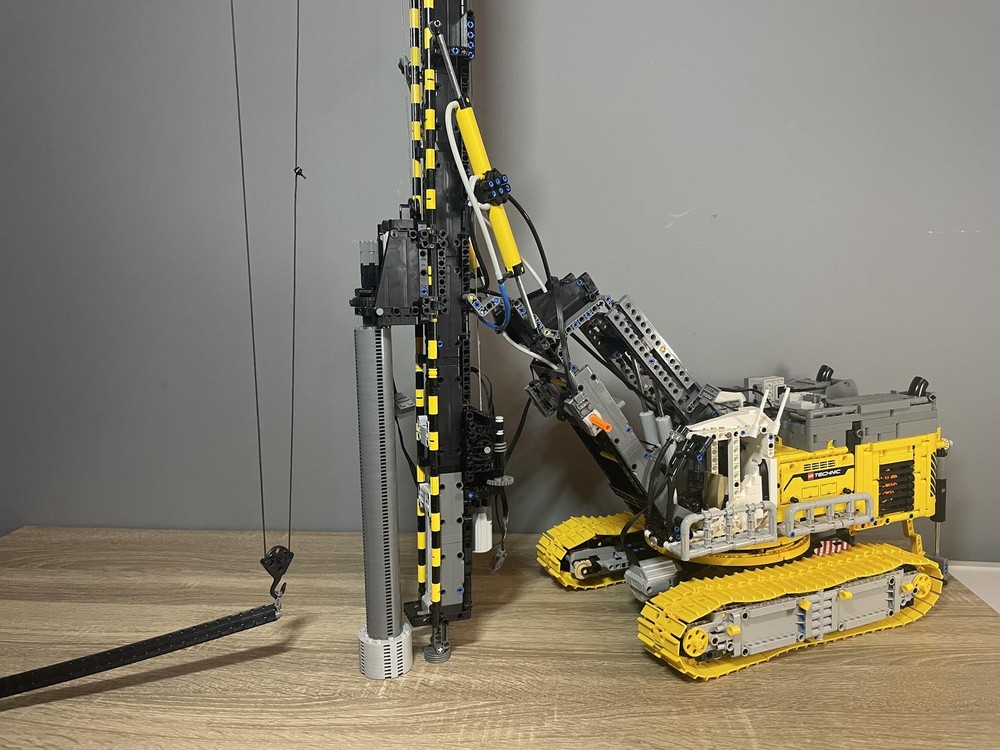LEGO MOC Liebherr LRB 355 by OleJka | Rebrickable - Build with LEGO