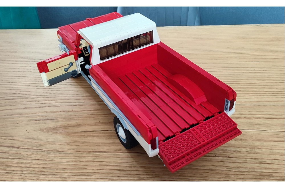 LEGO MOC Ford F100 1972 by syzygy87 | Rebrickable - Build with LEGO