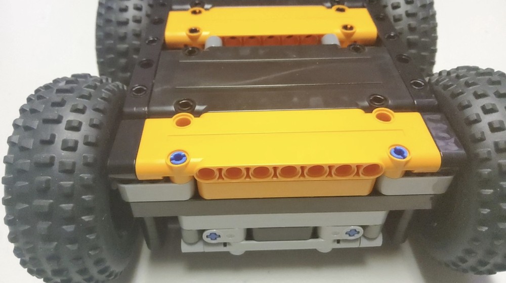 LEGO MOC Reversible RC Car by TheAlternateBuilds | Rebrickable - Build ...