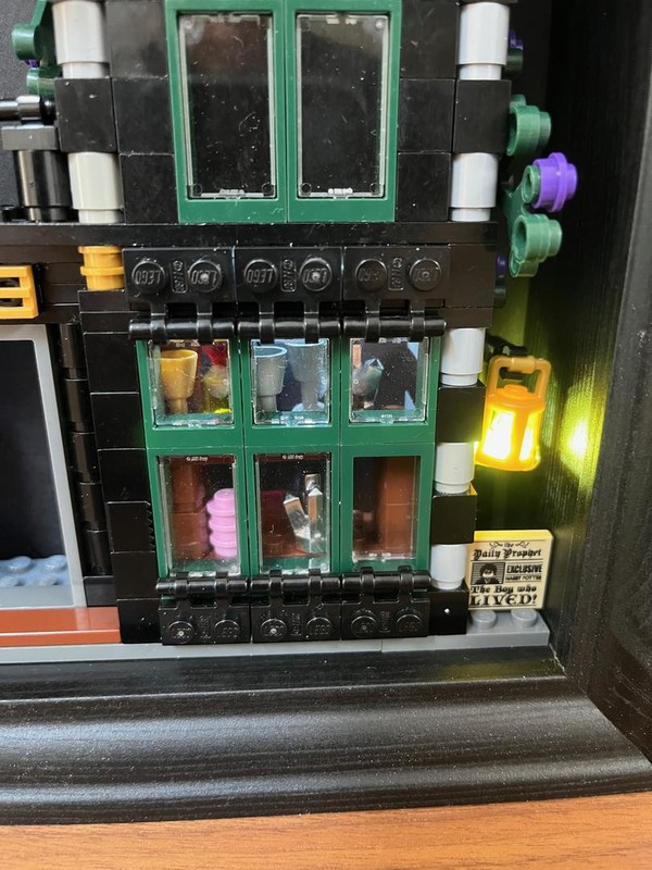 LEGO MOC Diagon Alley in photo frame by bogiboy | Rebrickable - Build ...