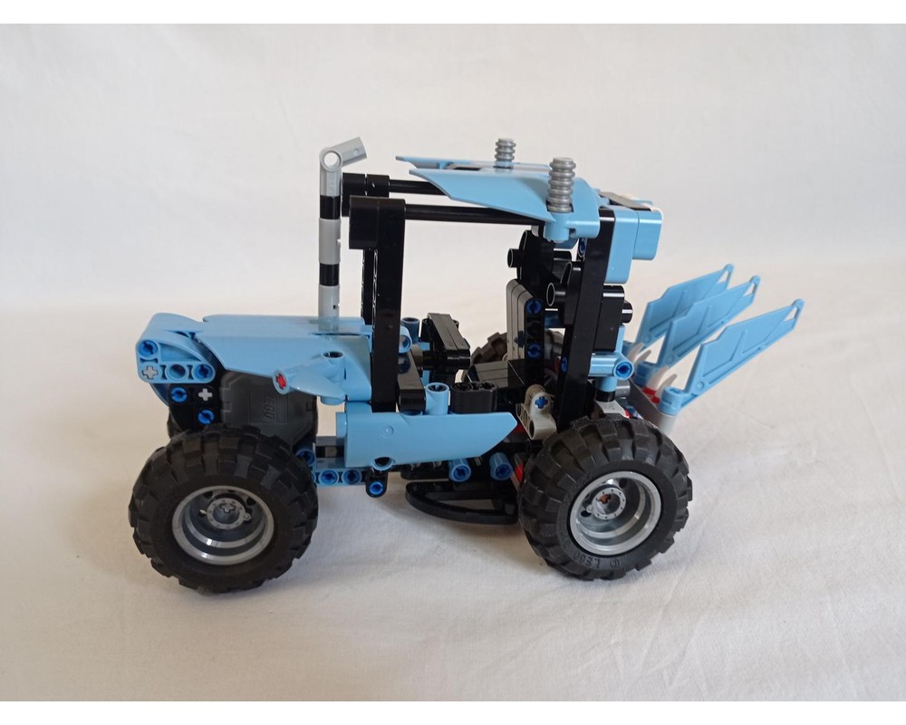 Lego Moc Blue Tractor 42134 Alternative By Erikgs Rebrickable