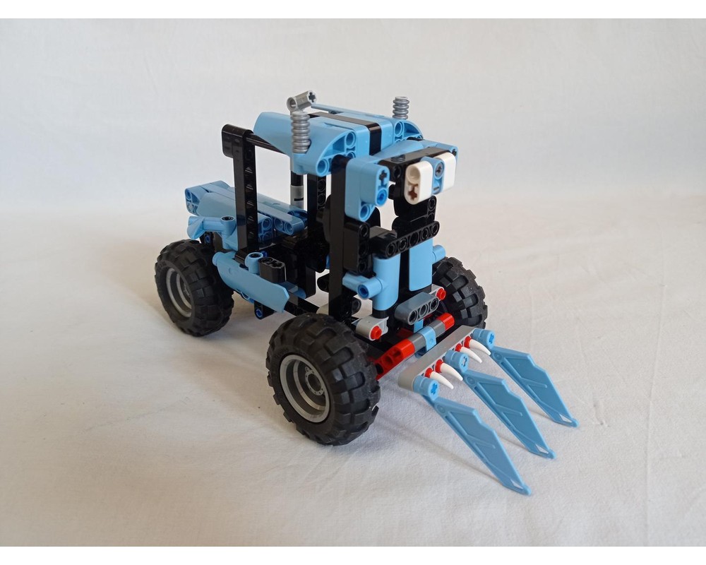 Lego Moc Blue Tractor 42134 Alternative By Erikgs Rebrickable