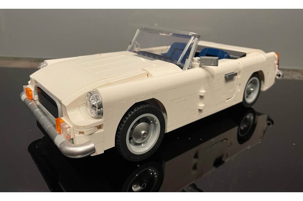 LEGO MOC MG B Roadster Red with Black interior by Tangram | Rebrickable ...