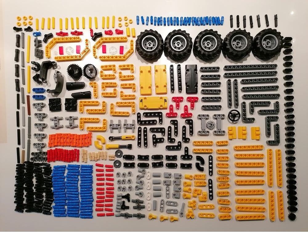 LEGO MOC Racing Ford Bronco by tvrlegos | Rebrickable - Build with LEGO
