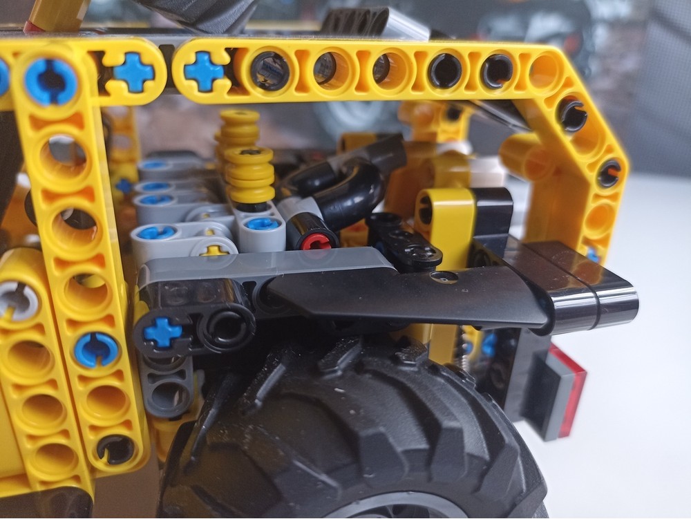 LEGO MOC Racing Ford Bronco by tvrlegos | Rebrickable - Build with LEGO