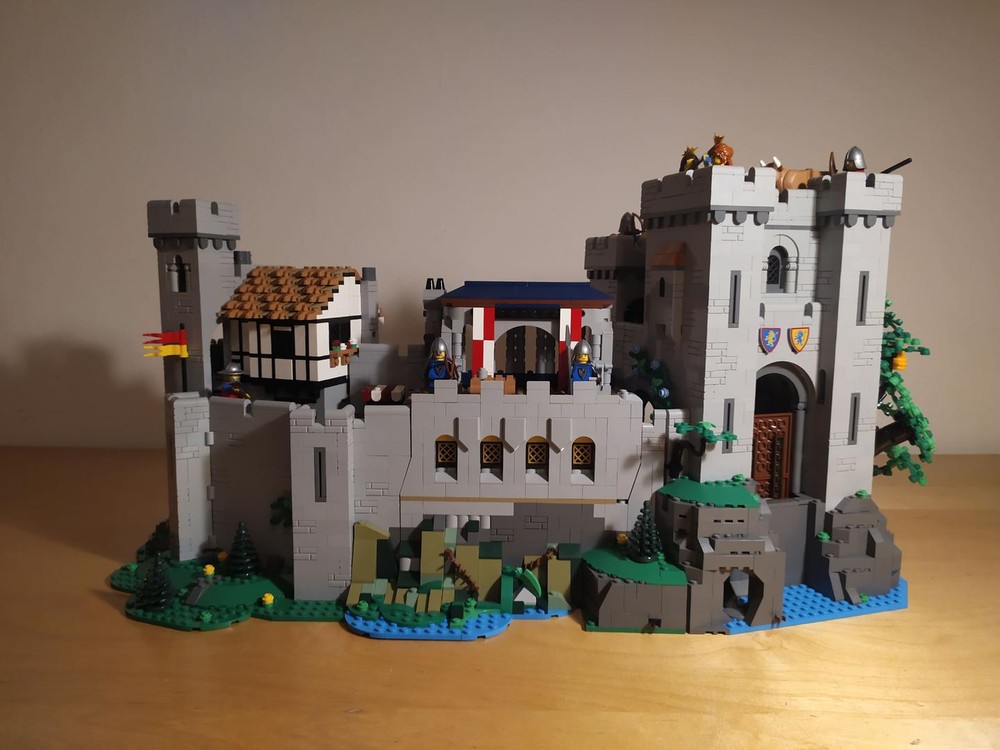 Lego Moc Lion Knights Castle Extension By Garras Rebrickable Build