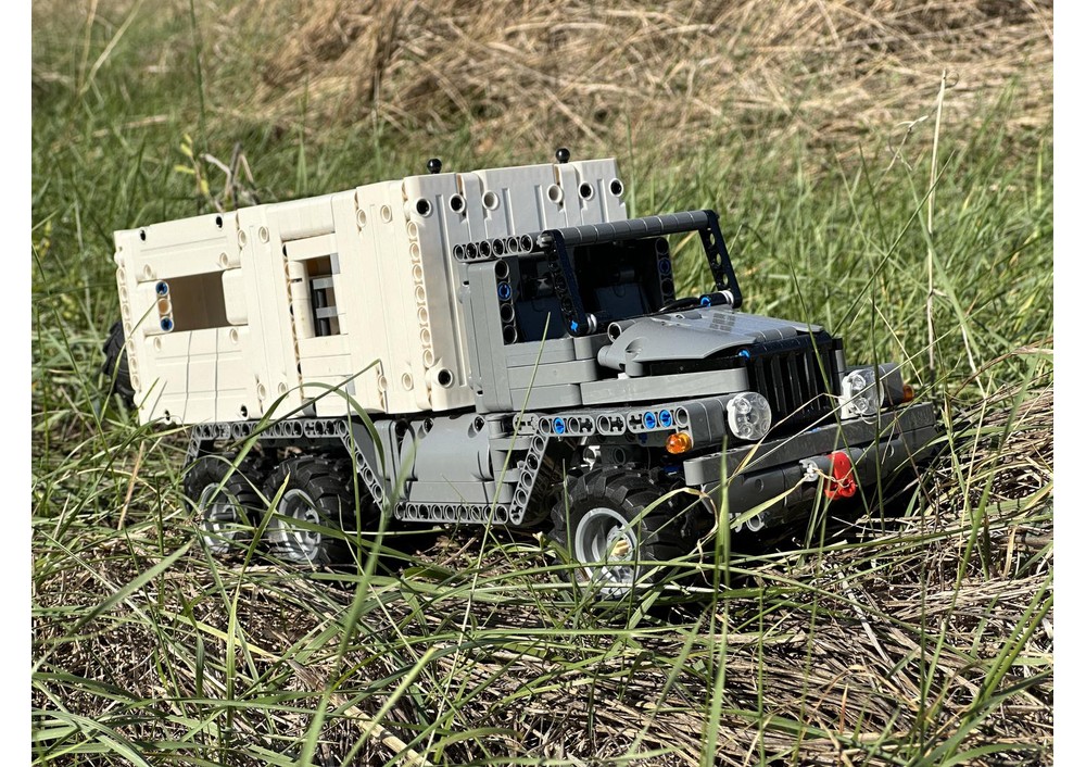 LEGO MOC 6x6 Expedition Truck with Buwizz by Superkoala | Rebrickable ...