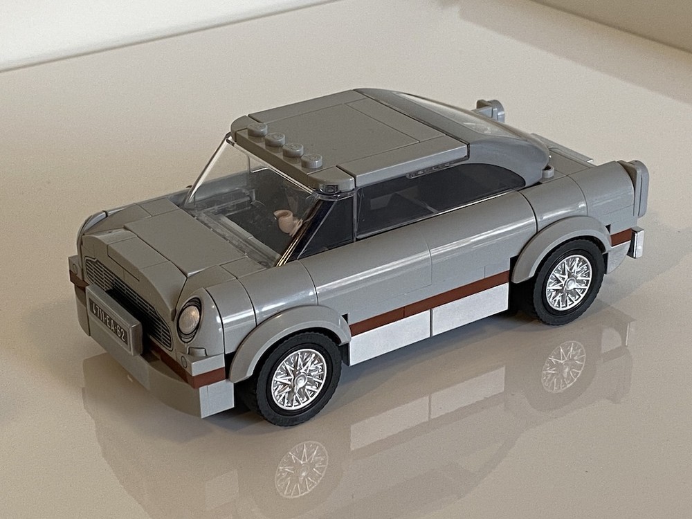 LEGO MOC 76911 Mini Minor by Stroked_not_Dead. | Rebrickable - Build ...