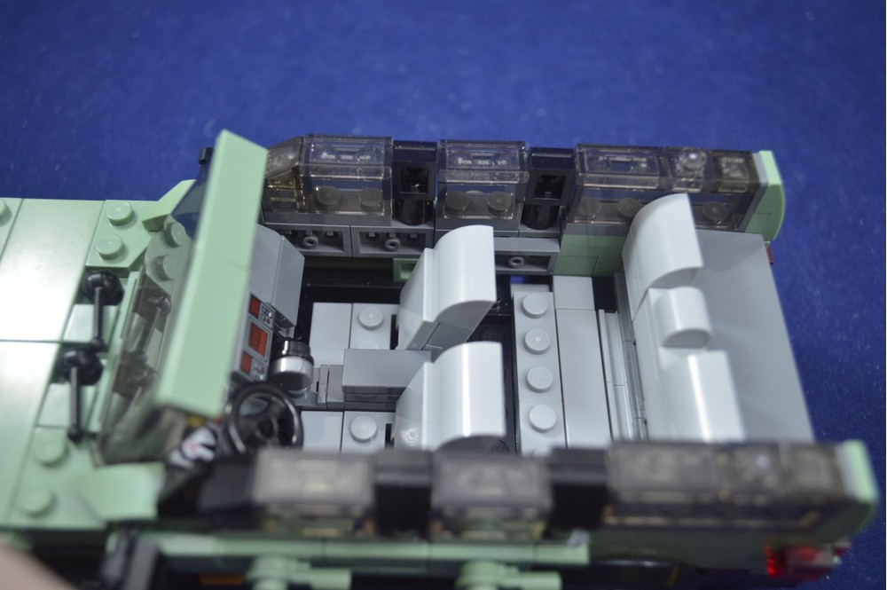 LEGO MOC 2004 Volkswagen Passat by Brickrattyop | Rebrickable - Build ...