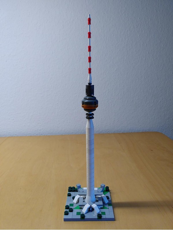 LEGO MOC Fernsehturm Berlin / Berlin TV Tower — Tiny Edition by barthel ...