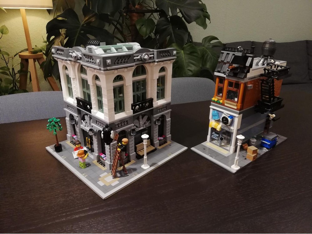 LEGO MOC-140087 The Great Brick Bank (10251) by Steven8D | Rebrickable ...