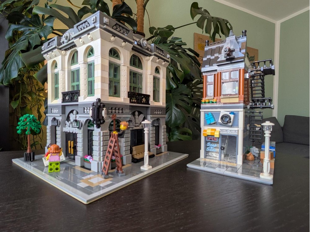 LEGO MOC-140087 The Great Brick Bank (10251) by Steven8D | Rebrickable ...