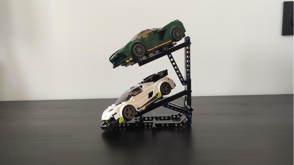 LEGO MOC Lego Speed Champions Stand Display by RomAuLait | Rebrickable ...