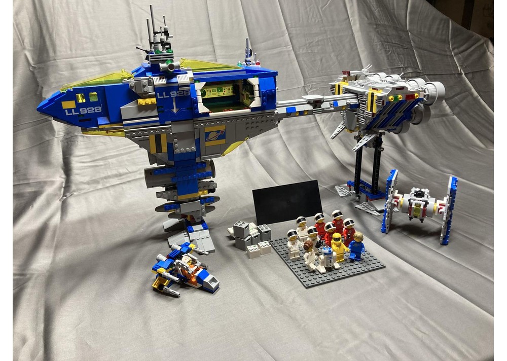 Lego Moc Classic Space Nebulon B Frigate By Thebrickshipyard