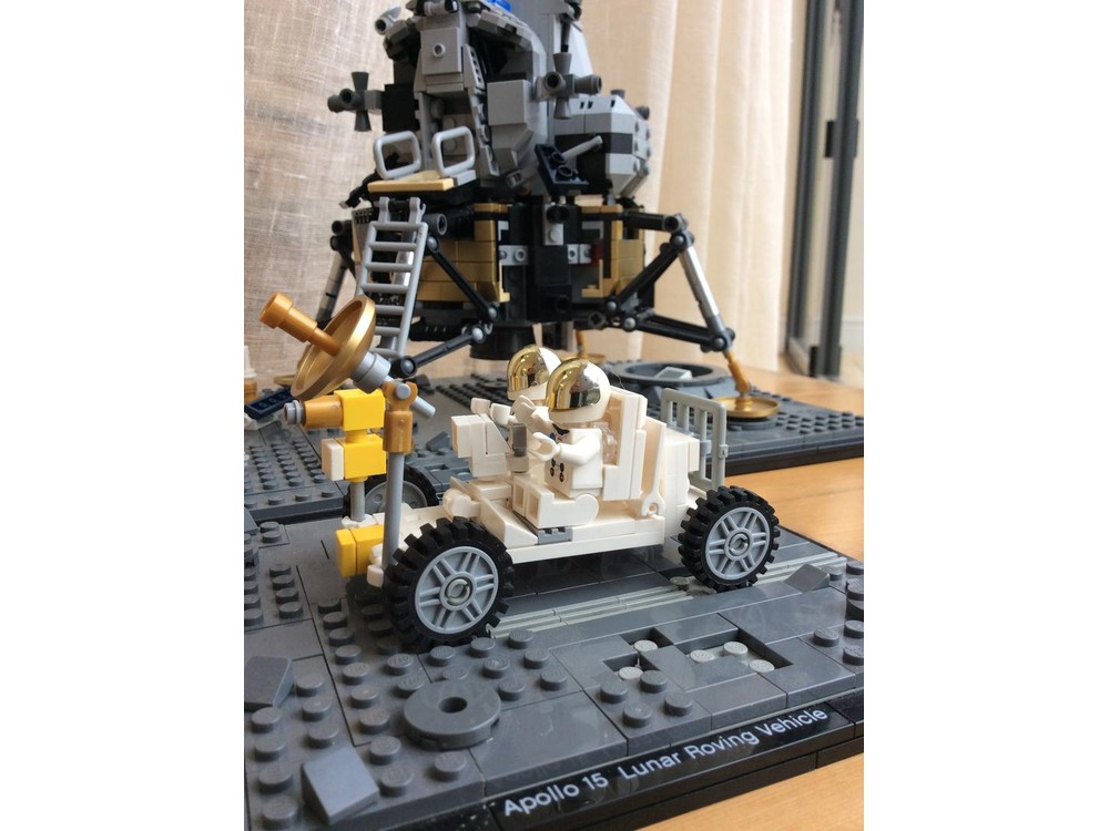 LEGO MOC Lunar Roving Vehicle by iscatrebor | Rebrickable - Build with LEGO