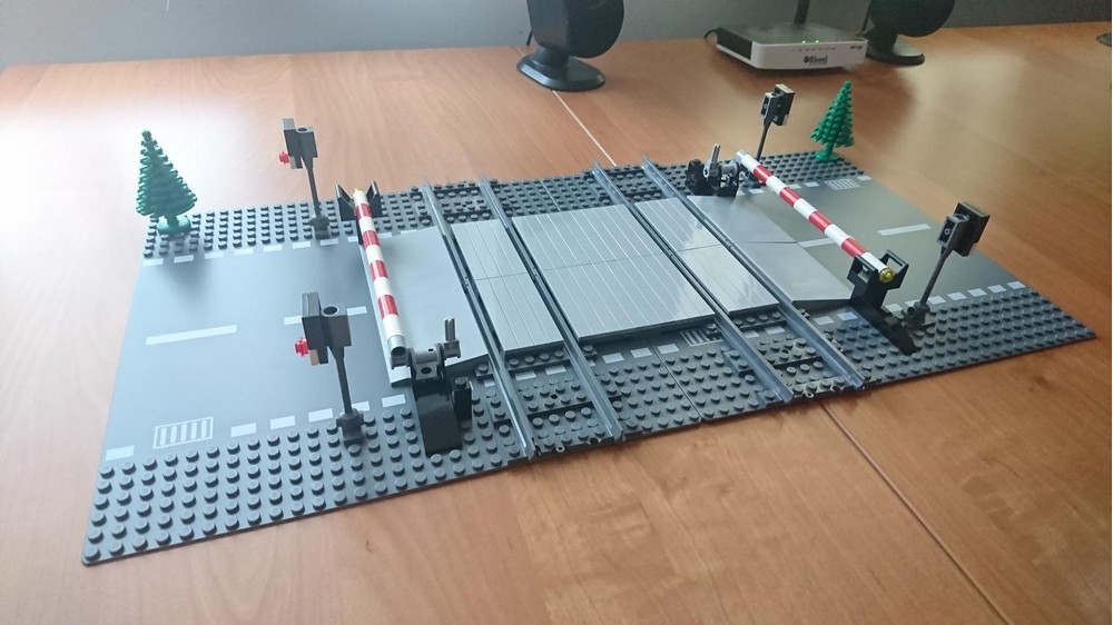 LEGO MOC Train Level Crossing - Double track by Gemiini | Rebrickable ...