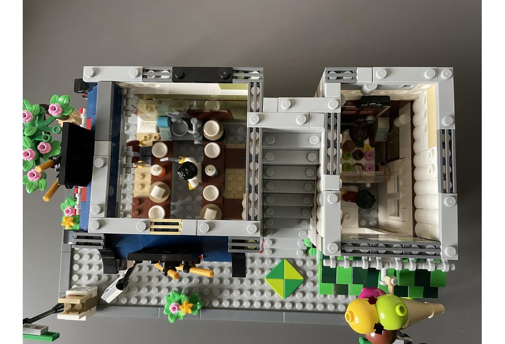 LEGO MOC Noodle Bar, Ice Cream Shop, & Arcade Modular Corner Alternate ...